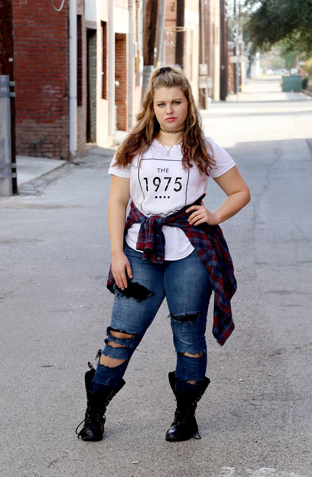 How to Dress for an Indie Rock Concert - Texas Forest Country Living