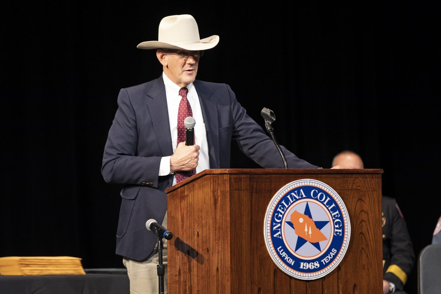 AC Police Academy Graduates 15 New LEO Officers - Texas Forest Country ...
